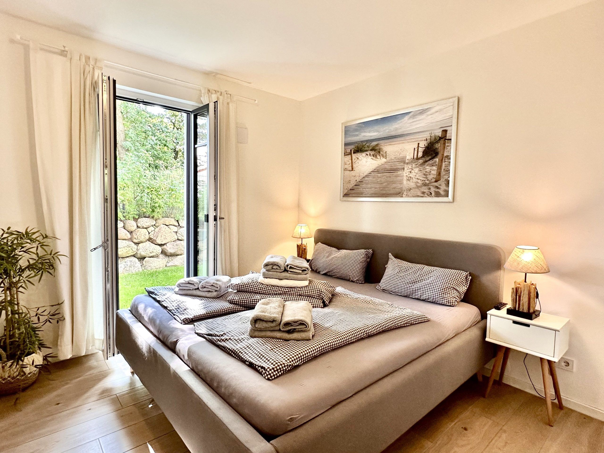 ruyastay® · FeWo's & Ferienhäuser auf Rügen #nochundnöcher