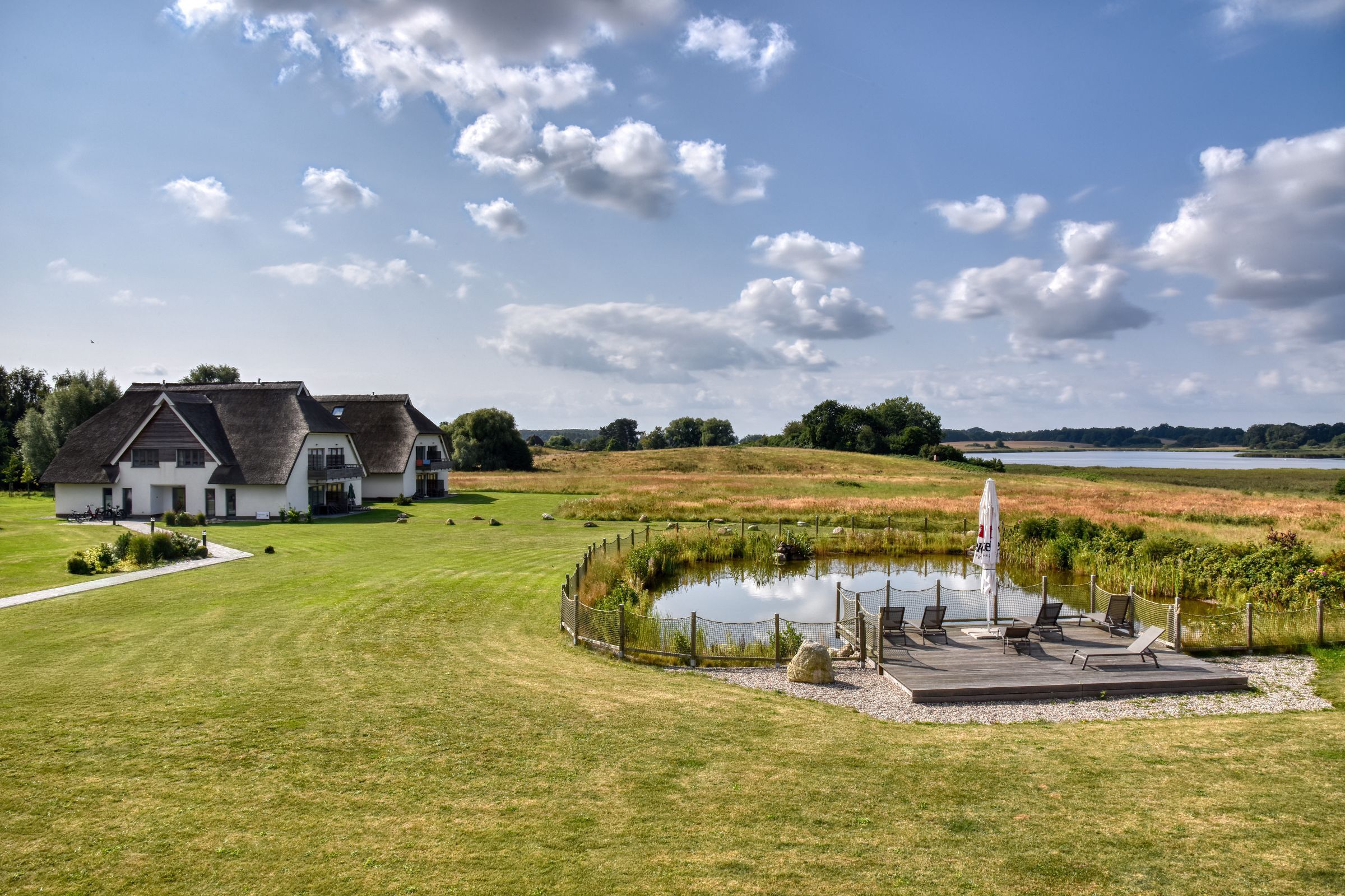 ruyastay® · handverlesene FeWo's & Ferienhäuser auf Rügen
