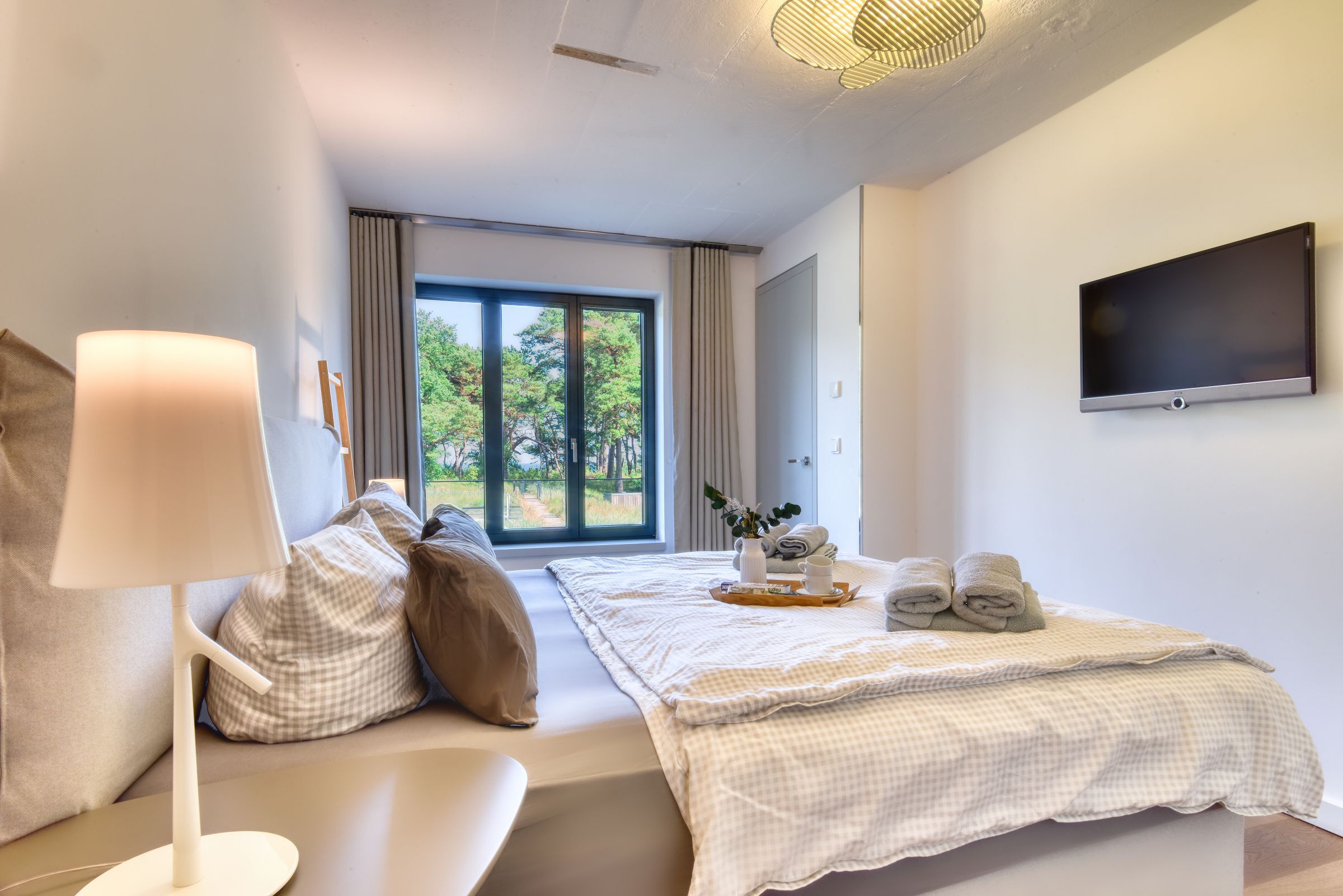 ruyastay® · handverlesene FeWo's & Ferienhäuser auf Rügen